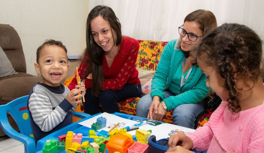 Programa Criança Feliz atende 100 famílias itapevienses - Agência ...